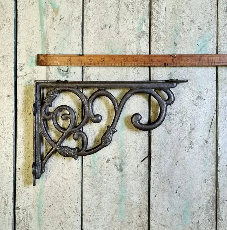 Antique Cast Iron Dutch Swirl Shelf Brackets for Home Decor – Oakcrafts