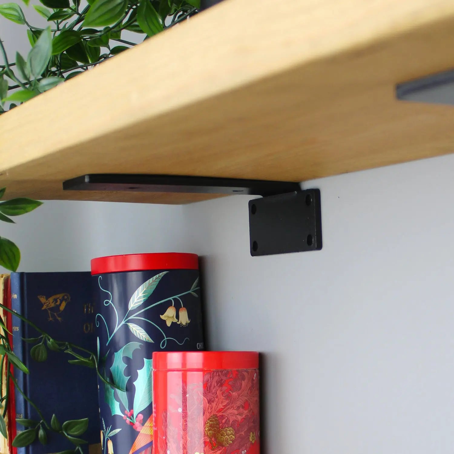 Concealed Shelf Brackets – Durable Black Powder Coated Finish – Oakcrafts